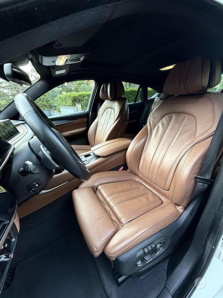Balts BMW X6 2017 Viļņa, ar dzinēja tilpumu 2.99 L un nobraukumu 139 tūkst. km par 33999 €, foto 14 vietnē AUTOMOTO.COM.LV