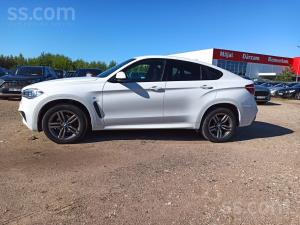 White BMW X6 2017 in Daugavpils, with an engine capacity of 3.00 L and mileage of 0 thousand km for 26950 €, photo 5 on AUTOMOTO.COM.LV