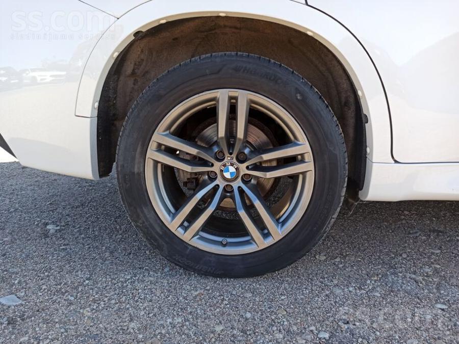 White BMW X6 2017 in Daugavpils, with an engine capacity of 3.00 L and mileage of 0 thousand km for 26950 €, photo 14 on AUTOMOTO.COM.LV
