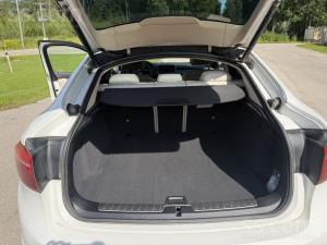 White BMW X6 2017 in Riga, with an engine capacity of 3.00 L and mileage of 180 thousand km for 23500 €, photo 11 on AUTOMOTO.COM.LV