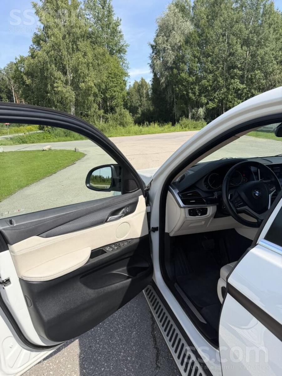 White BMW X6 2017 in Riga, with an engine capacity of 3.00 L and mileage of 180 thousand km for 23500 €, photo 12 on AUTOMOTO.COM.LV