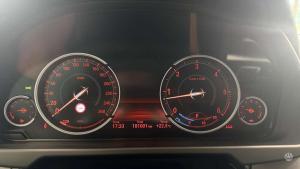 White BMW X6 2017 in Vilnius, with an engine capacity of 2.99 L and mileage of 181 thousand km for 26222 €, photo 18 on AUTOMOTO.COM.LV