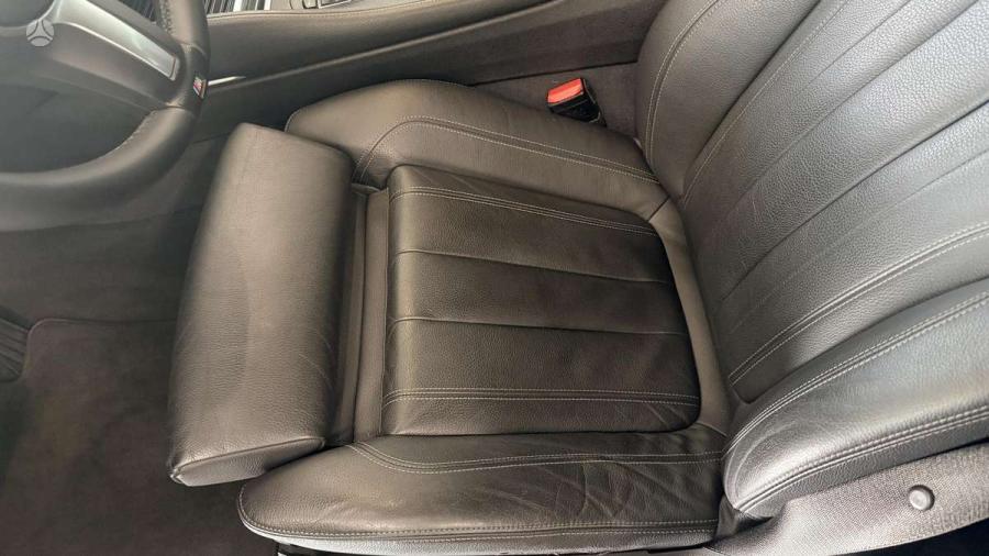 White BMW X6 2017 in Vilnius, with an engine capacity of 2.99 L and mileage of 181 thousand km for 26222 €, photo 24 on AUTOMOTO.COM.LV