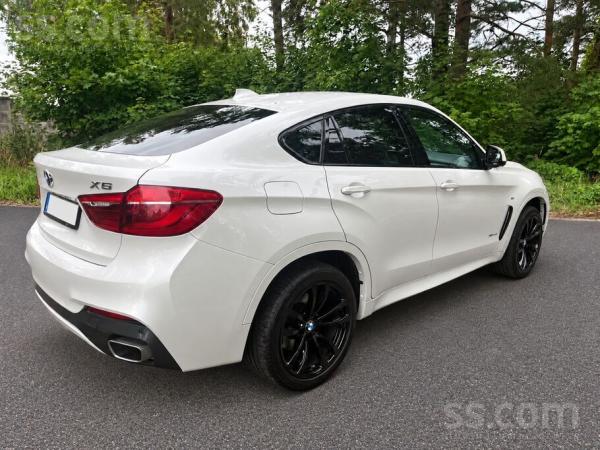 Balts BMW X6 2017 Rīga, ar dzinēja tilpumu 3.00 L un nobraukumu 69 tūkst. km par 31900 €, foto 6 vietnē AUTOMOTO.COM.LV