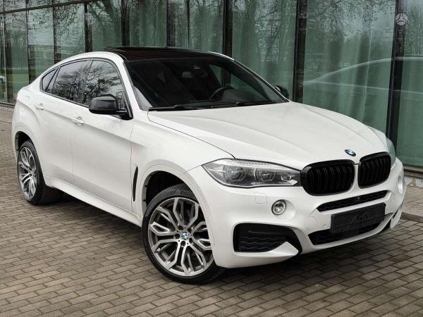 White BMW X6 2018 in Kaunas, with an engine capacity of 2.98 L and mileage of 224 thousand km for 20900 €, photo 3 on AUTOMOTO.COM.LV