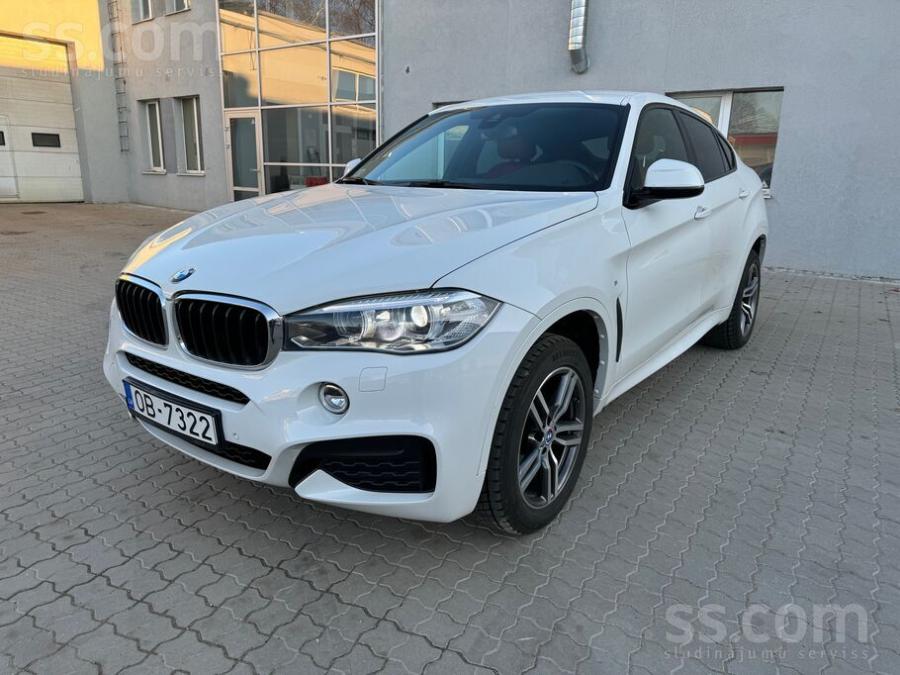 White BMW X6 2018 in Riga, with an engine capacity of 3.00 L and mileage of 0 thousand km for 38800 €, photo 3 on AUTOMOTO.COM.LV