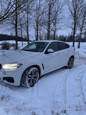 Balts BMW X6 2018 Valmiera, ar dzinēja tilpumu 3.00 L un nobraukumu 158 tūkst. km par 37500 €, foto 12 vietnē AUTOMOTO.COM.LV