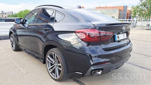 Balts BMW X6 2018 Rīga, ar dzinēja tilpumu 3.00 L un nobraukumu 258 tūkst. km par 26900 €, foto 4 vietnē AUTOMOTO.COM.LV