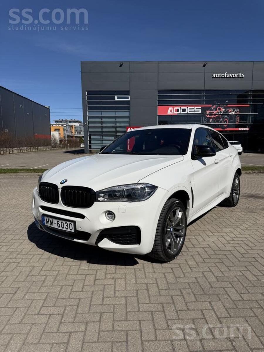 White BMW X6 2018 in Riga, with an engine capacity of 3.00 L and mileage of 207 thousand km for 29500 €, photo 1 on AUTOMOTO.COM.LV