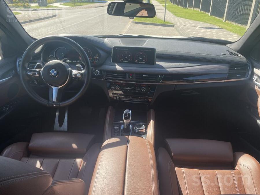 White BMW X6 2018 in Riga, with an engine capacity of 3.00 L and mileage of 220 thousand km for 22400 €, photo 10 on AUTOMOTO.COM.LV
