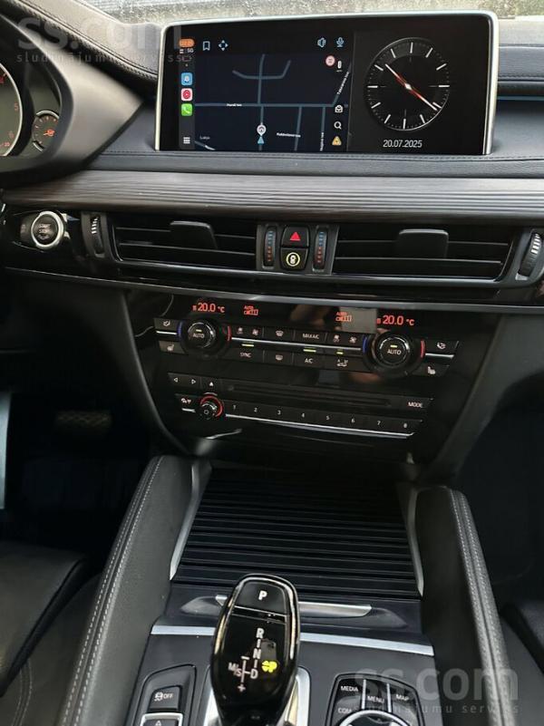 White BMW X6 2018 in Riga, with an engine capacity of 3.00 L and mileage of 0 thousand km for 29000 €, photo 6 on AUTOMOTO.COM.LV