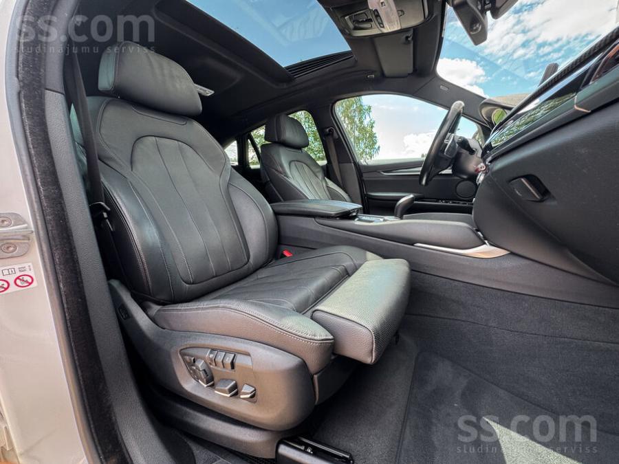 White BMW X6 2018 in Riga, with an engine capacity of 3.00 L and mileage of 232 thousand km for 25800 €, photo 16 on AUTOMOTO.COM.LV