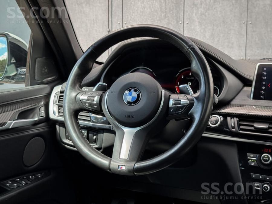 White BMW X6 2018 in Riga, with an engine capacity of 3.00 L and mileage of 232 thousand km for 25800 €, photo 25 on AUTOMOTO.COM.LV