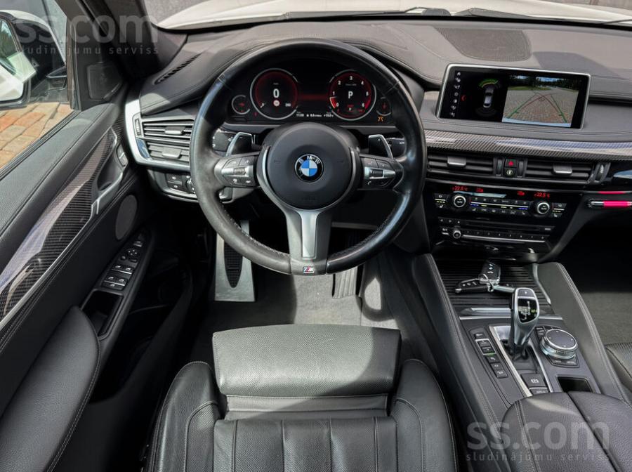 White BMW X6 2018 in Riga, with an engine capacity of 3.00 L and mileage of 232 thousand km for 25800 €, photo 26 on AUTOMOTO.COM.LV