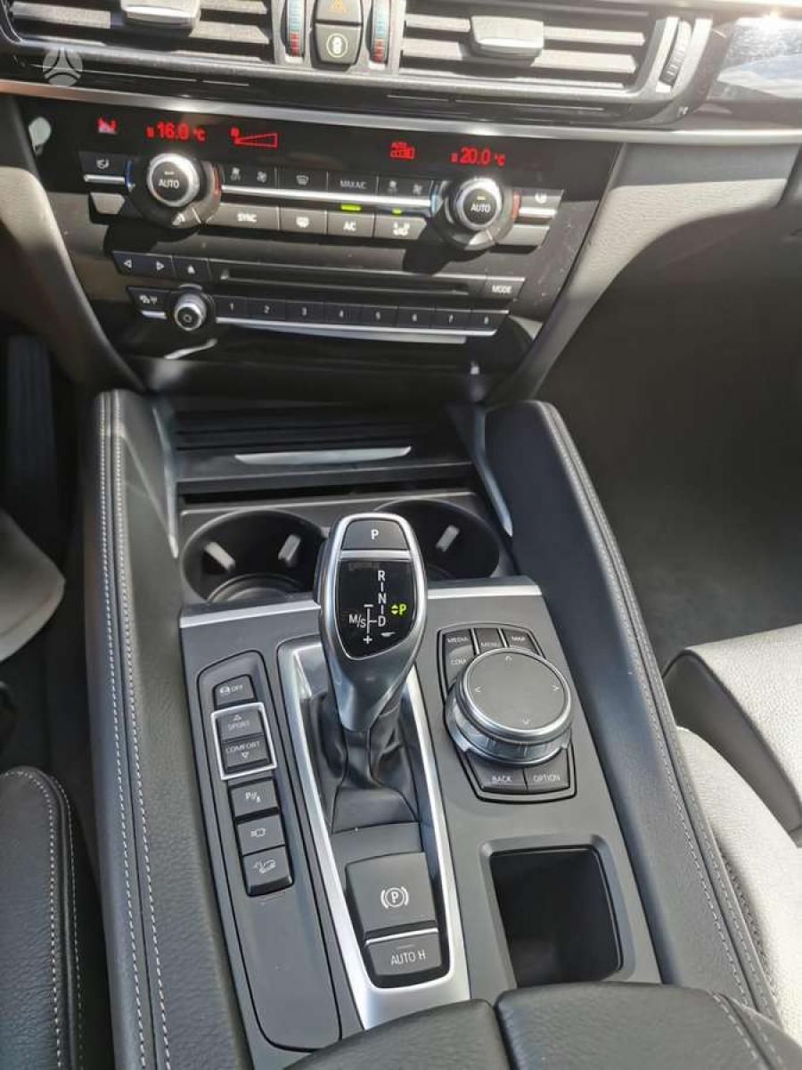 Balts BMW X6 2018 Kauņa, ar dzinēja tilpumu 2.99 L un nobraukumu 232 tūkst. km par 23999 €, foto 25 vietnē AUTOMOTO.COM.LV