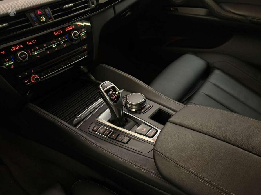Balts BMW X6 2018 Marijampole, ar dzinēja tilpumu 2.99 L un nobraukumu 233 tūkst. km par 26750 €, foto 6 vietnē AUTOMOTO.COM.LV