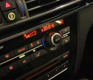 Balts BMW X6 2018 Marijampole, ar dzinēja tilpumu 2.99 L un nobraukumu 233 tūkst. km par 26750 €, foto 14 vietnē AUTOMOTO.COM.LV