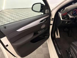 Balts BMW X6 2018 Marijampole, ar dzinēja tilpumu 2.99 L un nobraukumu 233 tūkst. km par 26750 €, foto 30 vietnē AUTOMOTO.COM.LV