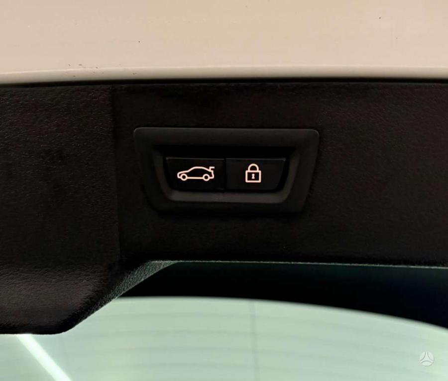 Balts BMW X6 2018 Marijampole, ar dzinēja tilpumu 2.99 L un nobraukumu 233 tūkst. km par 26750 €, foto 31 vietnē AUTOMOTO.COM.LV