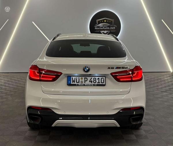 White BMW X6 2018 in Marijampole, with an engine capacity of 2.99 L and mileage of 233 thousand km for 25999 €, photo 9 on AUTOMOTO.COM.LV