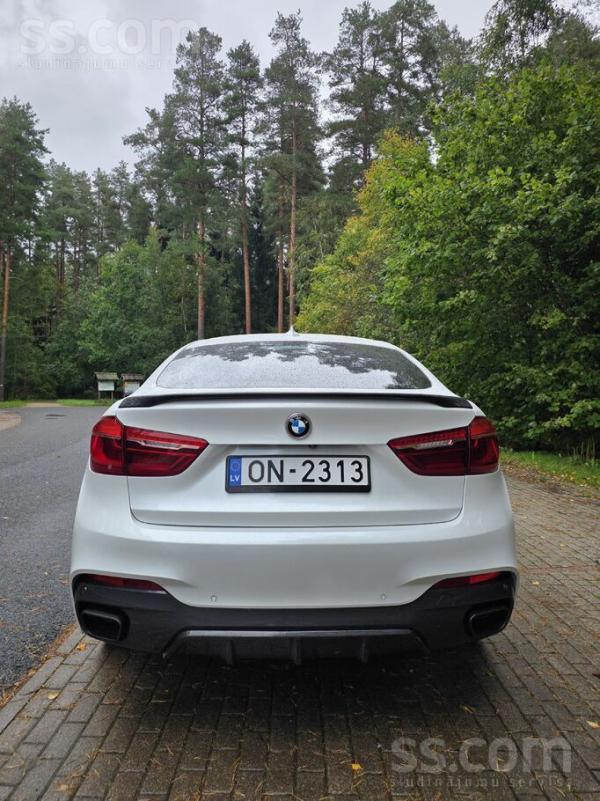 BMW X6 2018 in Riga on AUTOMOTO.COM.LV White BMW X6 2018 in Riga, with an engine capacity of 3.00 L and mileage of 210 thousand km for 20750 €, photo 7 on AUTOMOTO.COM.LV