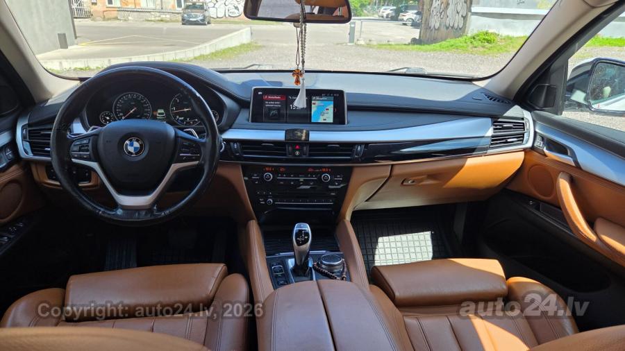 White BMW X6 2019 in Tallinn, with an engine capacity of 3.00 L and mileage of 156 thousand km for 29900 €, photo 9 on AUTOMOTO.COM.LV