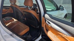 White BMW X6 2019 in Tallinn, with an engine capacity of 3.00 L and mileage of 156 thousand km for 29900 €, photo 12 on AUTOMOTO.COM.LV