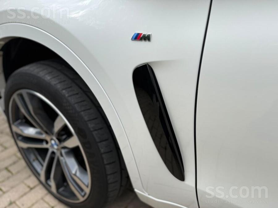 Balts BMW X6 2019 Jelgava, ar dzinēja tilpumu 3.00 L un nobraukumu 199 tūkst. km par 26900 €, foto 12 vietnē AUTOMOTO.COM.LV