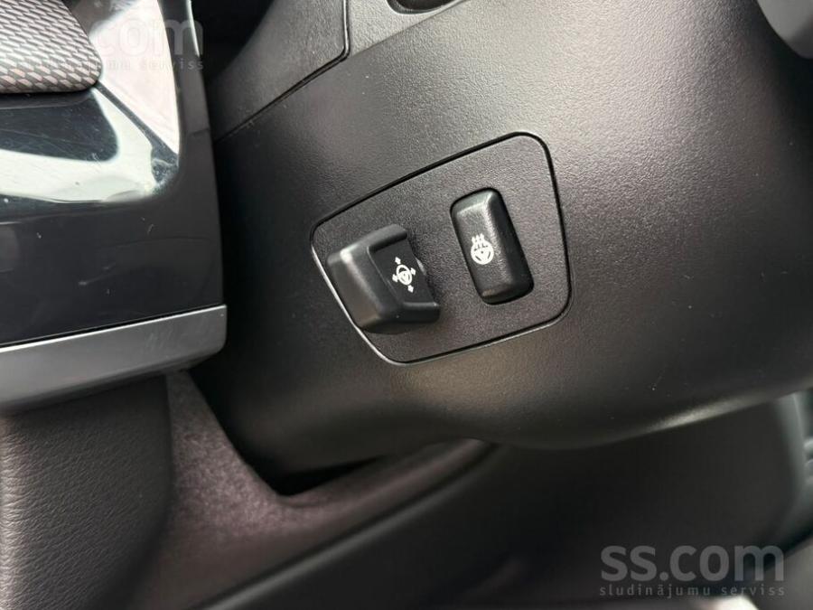 Balts BMW X6 2019 Jelgava, ar dzinēja tilpumu 3.00 L un nobraukumu 199 tūkst. km par 26900 €, foto 21 vietnē AUTOMOTO.COM.LV