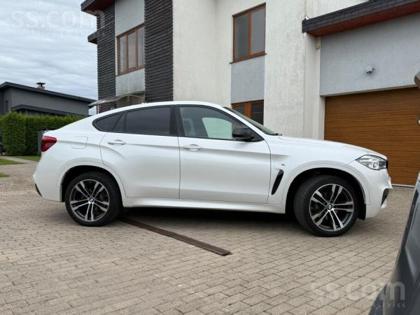 White BMW X6 2019 in Jelgava, with an engine capacity of 3.00 L and mileage of 199 thousand km for 26900 €, photo 6 on AUTOMOTO.COM.LV