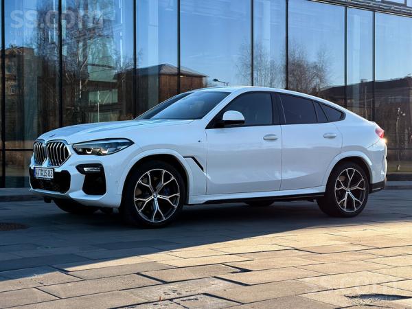 White BMW X6 2020 in Riga, with an engine capacity of 3.00 L and mileage of 157 thousand km for 52990 €, photo 2 on AUTOMOTO.COM.LV