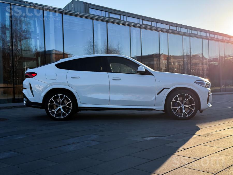 White BMW X6 2020 in Riga, with an engine capacity of 3.00 L and mileage of 157 thousand km for 52990 €, photo 6 on AUTOMOTO.COM.LV