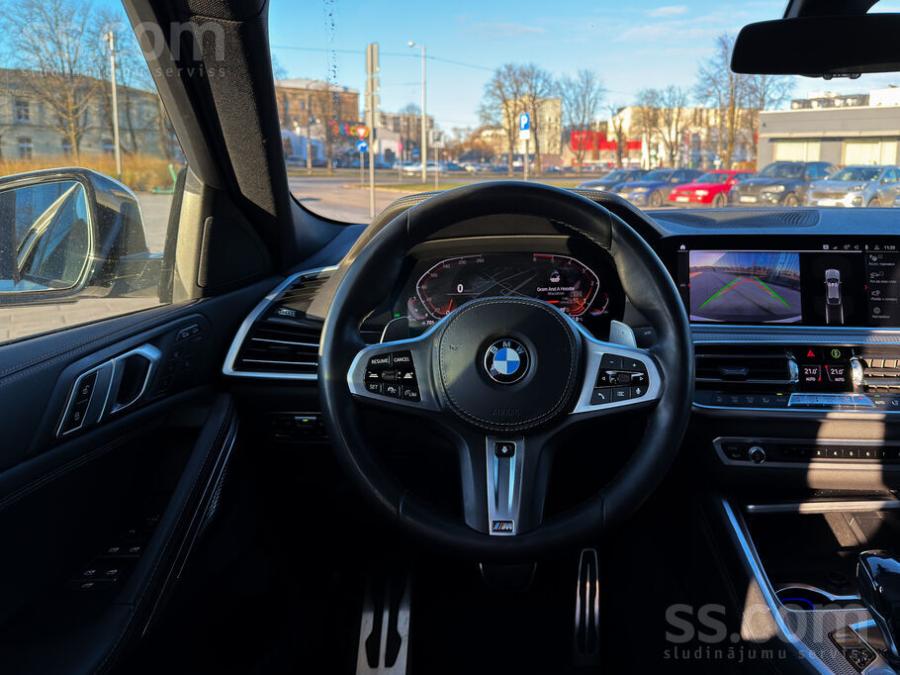 White BMW X6 2020 in Riga, with an engine capacity of 3.00 L and mileage of 157 thousand km for 52990 €, photo 11 on AUTOMOTO.COM.LV