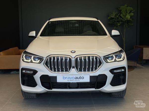 Balts BMW X6 2020 Klaipėda, ar dzinēja tilpumu 3.00 L un nobraukumu 143 tūkst. km par 55991 €, foto 2 vietnē AUTOMOTO.COM.LV