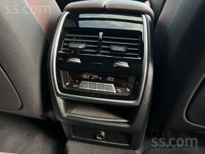 White BMW X6 2020 in Riga, with an engine capacity of 3.00 L and mileage of 108 thousand km for 55750 €, photo 17 on AUTOMOTO.COM.LV