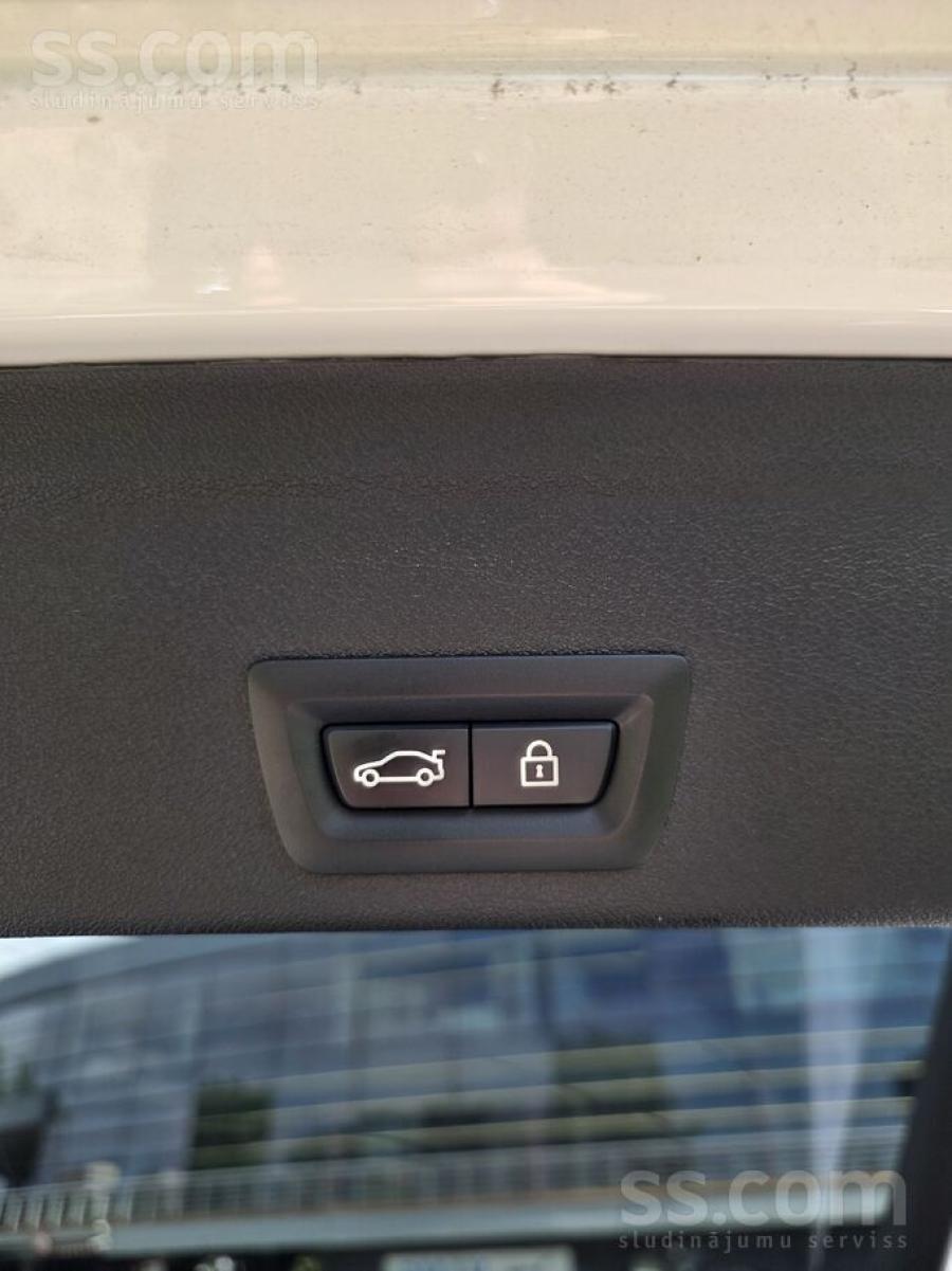 Balts BMW X6 2020 Rīga, ar dzinēja tilpumu 3.00 L un nobraukumu 65 tūkst. km par 54500 €, foto 17 vietnē AUTOMOTO.COM.LV