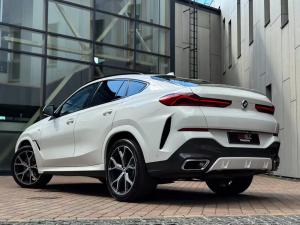 Balts BMW X6 2020 Rīga, ar dzinēja tilpumu 3.00 L un nobraukumu 85 tūkst. km par 55000 €, foto 3 vietnē AUTOMOTO.COM.LV