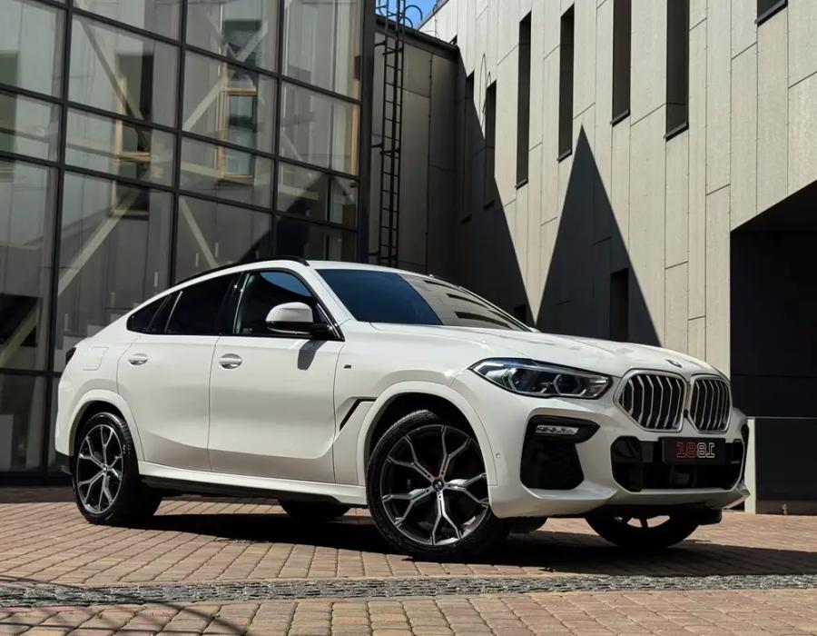 Balts BMW X6 2020 Rīga, ar dzinēja tilpumu 3.00 L un nobraukumu 85 tūkst. km par 55000 €, foto 4 vietnē AUTOMOTO.COM.LV