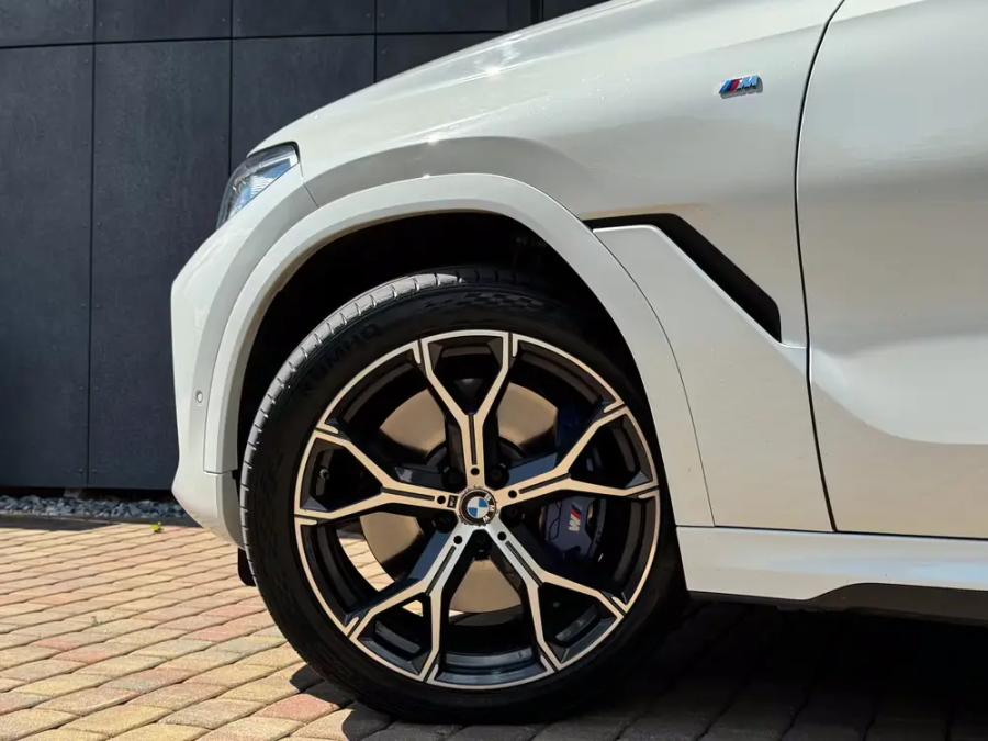 Balts BMW X6 2020 Rīga, ar dzinēja tilpumu 3.00 L un nobraukumu 85 tūkst. km par 55000 €, foto 7 vietnē AUTOMOTO.COM.LV