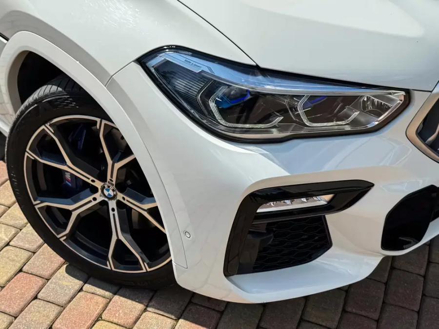 Balts BMW X6 2020 Rīga, ar dzinēja tilpumu 3.00 L un nobraukumu 85 tūkst. km par 55000 €, foto 8 vietnē AUTOMOTO.COM.LV