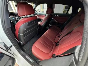 Balts BMW X6 2020 Rīga, ar dzinēja tilpumu 3.00 L un nobraukumu 85 tūkst. km par 55000 €, foto 16 vietnē AUTOMOTO.COM.LV