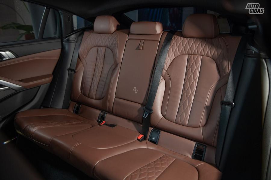 Balts BMW X6 2020 Kauņa, ar dzinēja tilpumu 3.00 L un nobraukumu 143 tūkst. km par 54771 €, foto 22 vietnē AUTOMOTO.COM.LV
