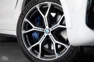 Balts BMW X6 2020 Kauņa, ar dzinēja tilpumu 3.00 L un nobraukumu 143 tūkst. km par 54771 €, foto 24 vietnē AUTOMOTO.COM.LV