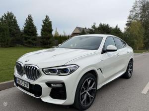 Balts BMW X6 2021 Kauņa, ar dzinēja tilpumu 2.99 L un nobraukumu 54 tūkst. km par 69000 €, foto 2 vietnē AUTOMOTO.COM.LV