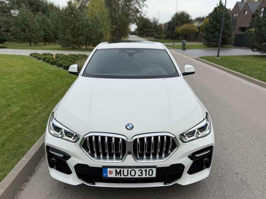 Balts BMW X6 2021 Kauņa, ar dzinēja tilpumu 2.99 L un nobraukumu 54 tūkst. km par 69000 €, foto 5 vietnē AUTOMOTO.COM.LV