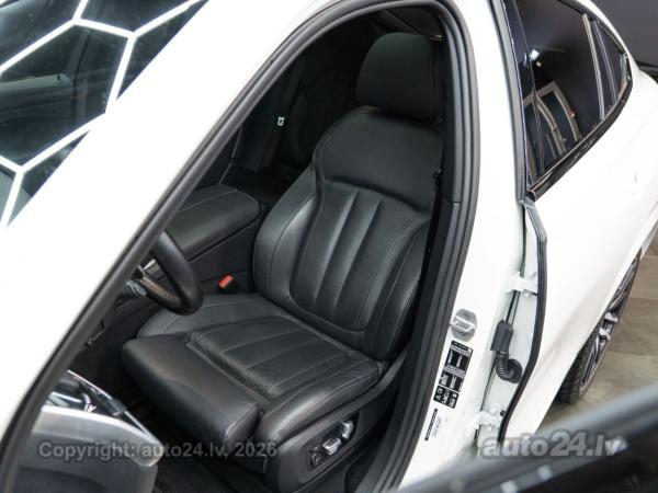 Balts BMW X6 2021 Tallina, ar dzinēja tilpumu 3.00 L un nobraukumu 80 tūkst. km par 72900 €, foto 5 vietnē AUTOMOTO.COM.LV