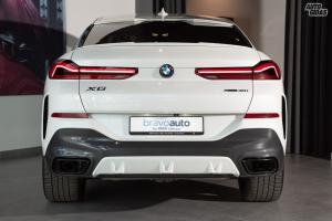 Balts BMW X6 2021 Kauņa, ar dzinēja tilpumu 3.00 L un nobraukumu 121 tūkst. km par 56771 €, foto 7 vietnē AUTOMOTO.COM.LV