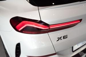 Balts BMW X6 2021 Kauņa, ar dzinēja tilpumu 3.00 L un nobraukumu 121 tūkst. km par 56771 €, foto 8 vietnē AUTOMOTO.COM.LV