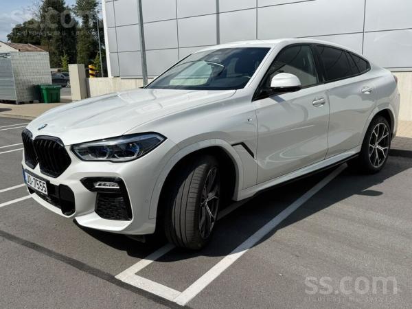 Белый БМВ Х6 2021 в Рига, объемом двигателя 3.00 л и пробегом 46 тыс. км за 60500 €, фото 1 на AUTOMOTO.COM.LV