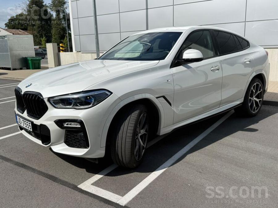Белый БМВ Х6 2021 в Рига, объемом двигателя 3.00 л и пробегом 46 тыс. км за 60500 €, фото 1 на AUTOMOTO.COM.LV